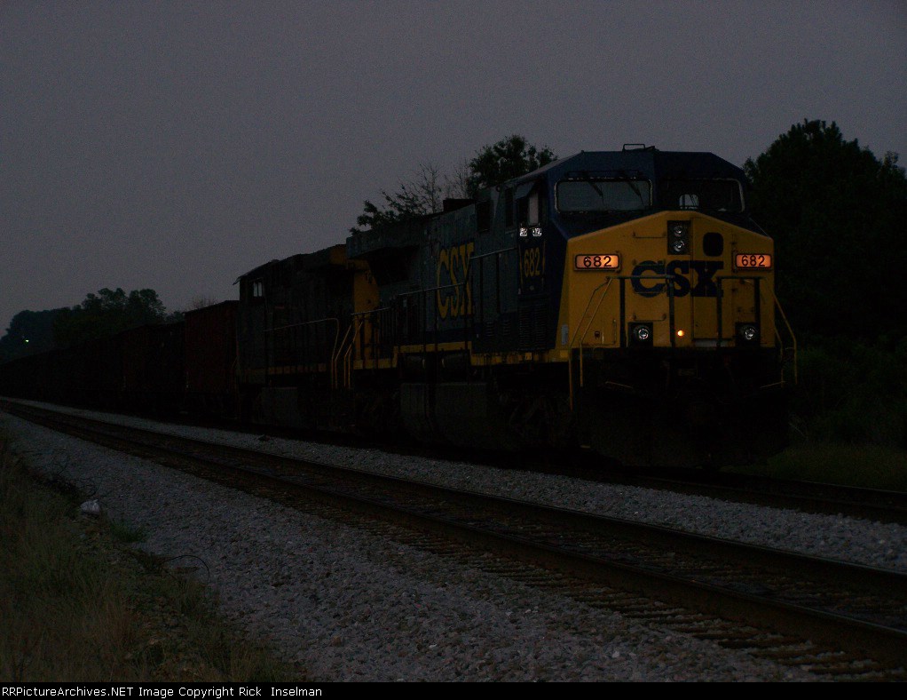 CSX 682